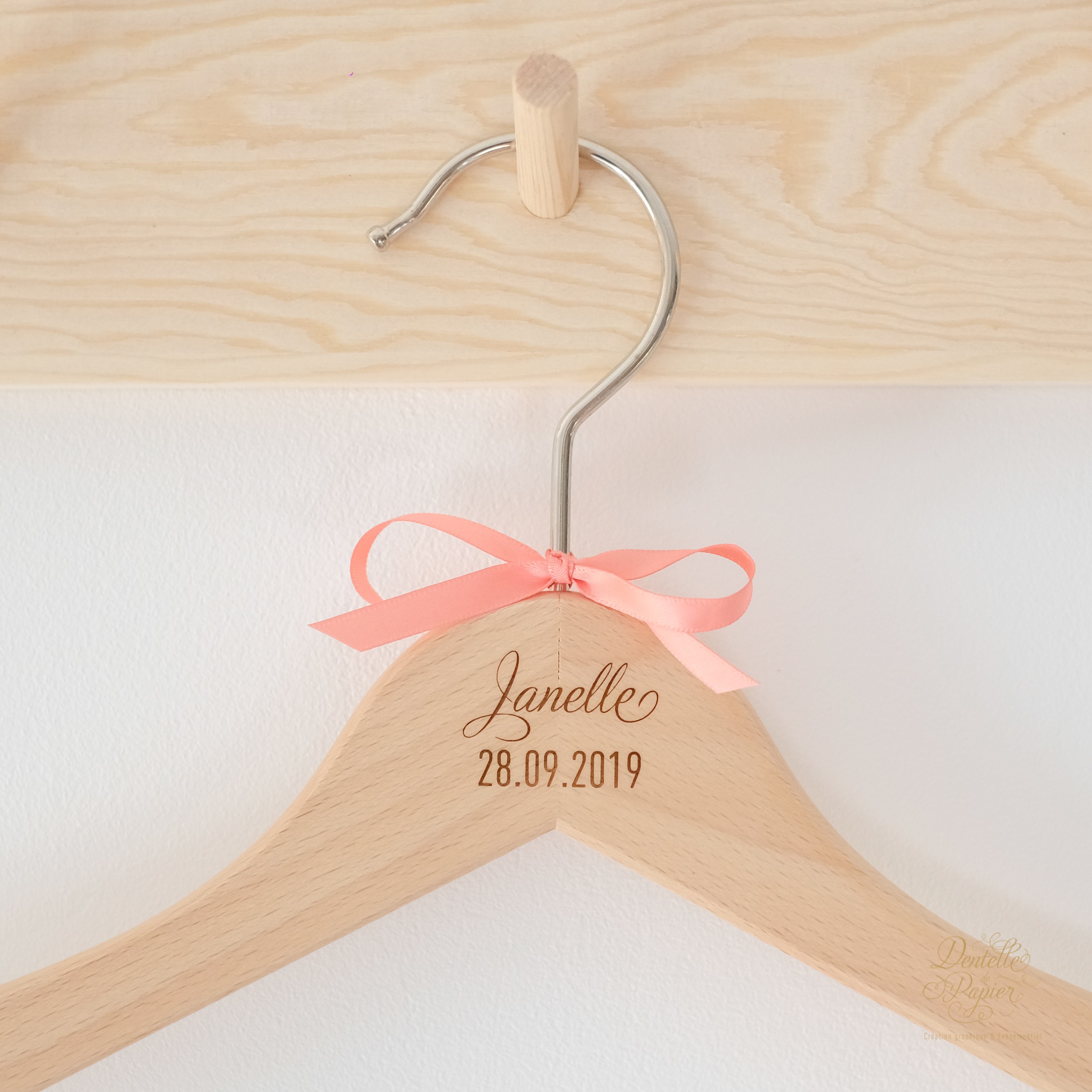 Cintre bébé/enfant modèle Chloé - Brindille